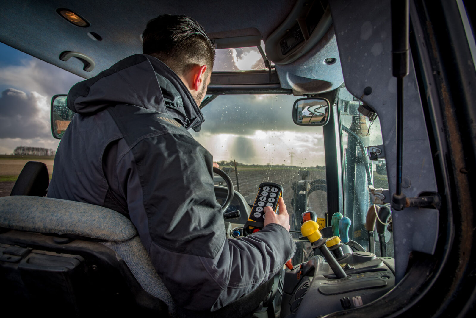 Wireless solutions for Agriculture - Tele Radio